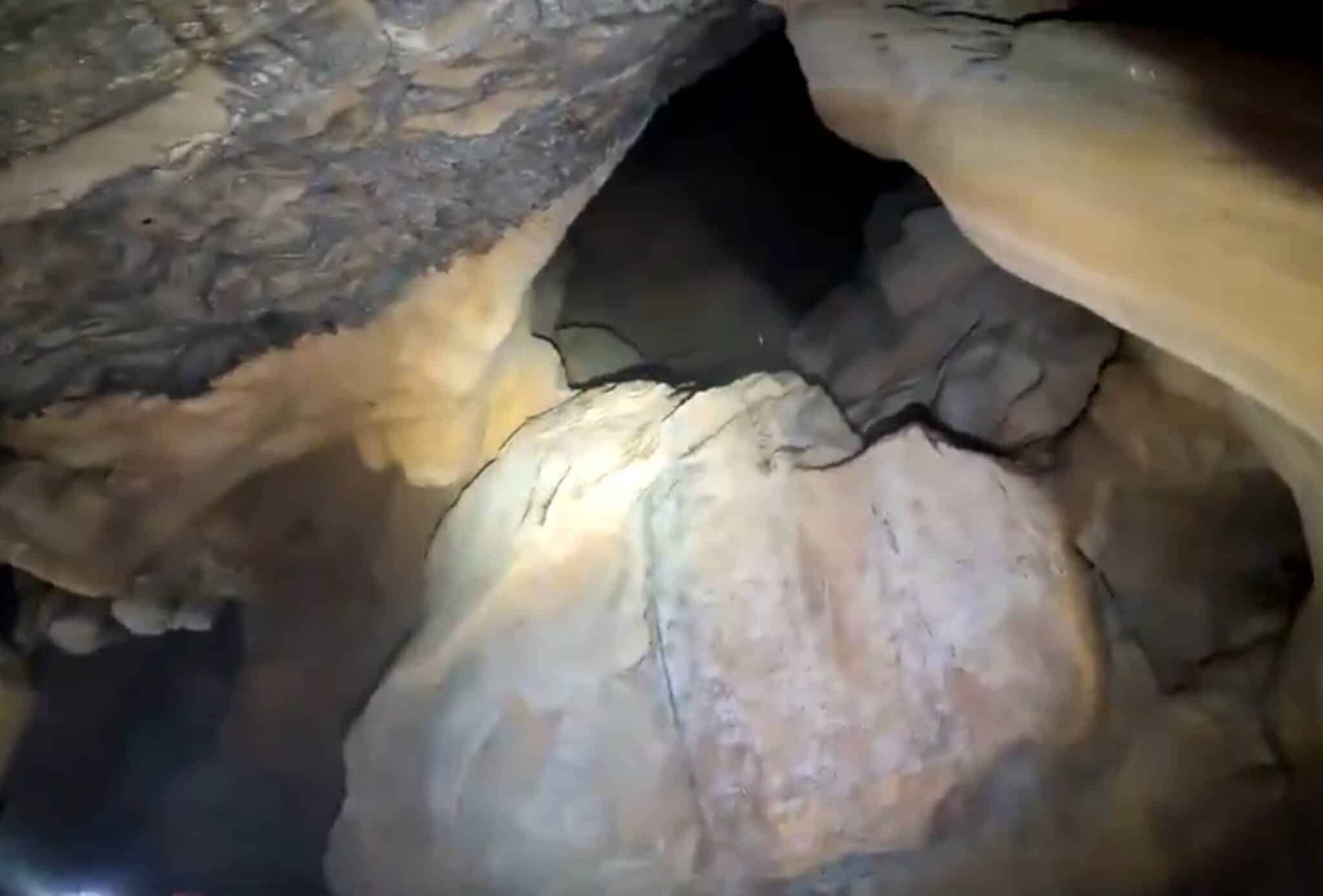 ナムロッド洞窟（ラオス）の画像や歴史は？【クレイジージャーニー】 | fumido