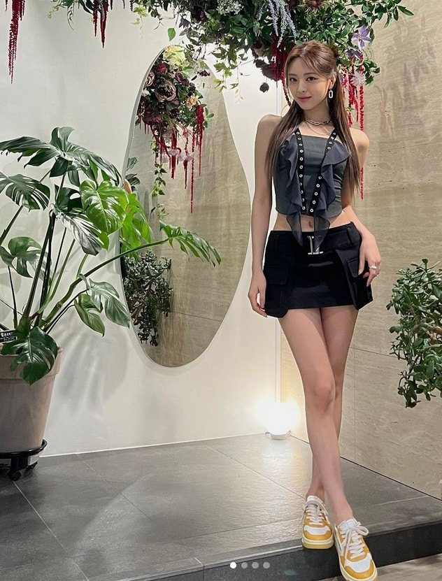 【ITZYメンバー】ユナの骨格や体重は？痩せすぎだがウエスト何センチ？ | fumido